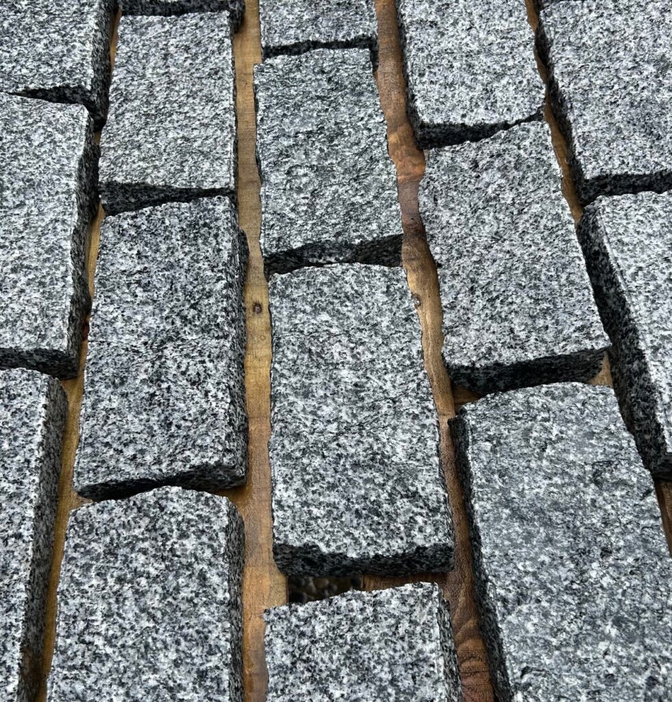 Granite Cobble Stone (Setts) - Natural Stone Ireland
